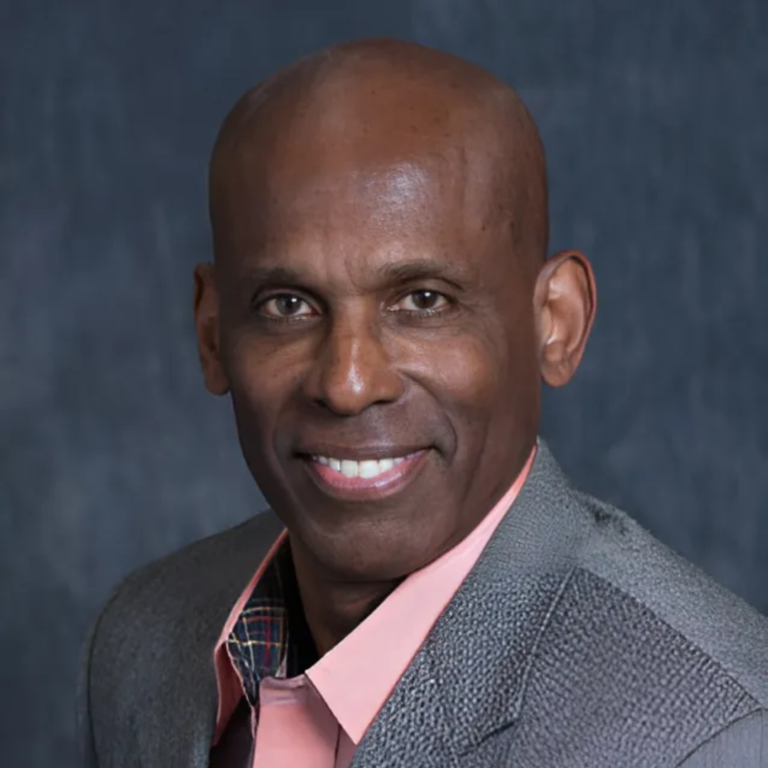 1162: Overcome Adversity and Lead with Authenticity with Author and ...